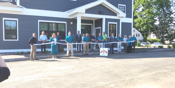 New Dimensions FCU moves into new space - The Town Line Newspaper